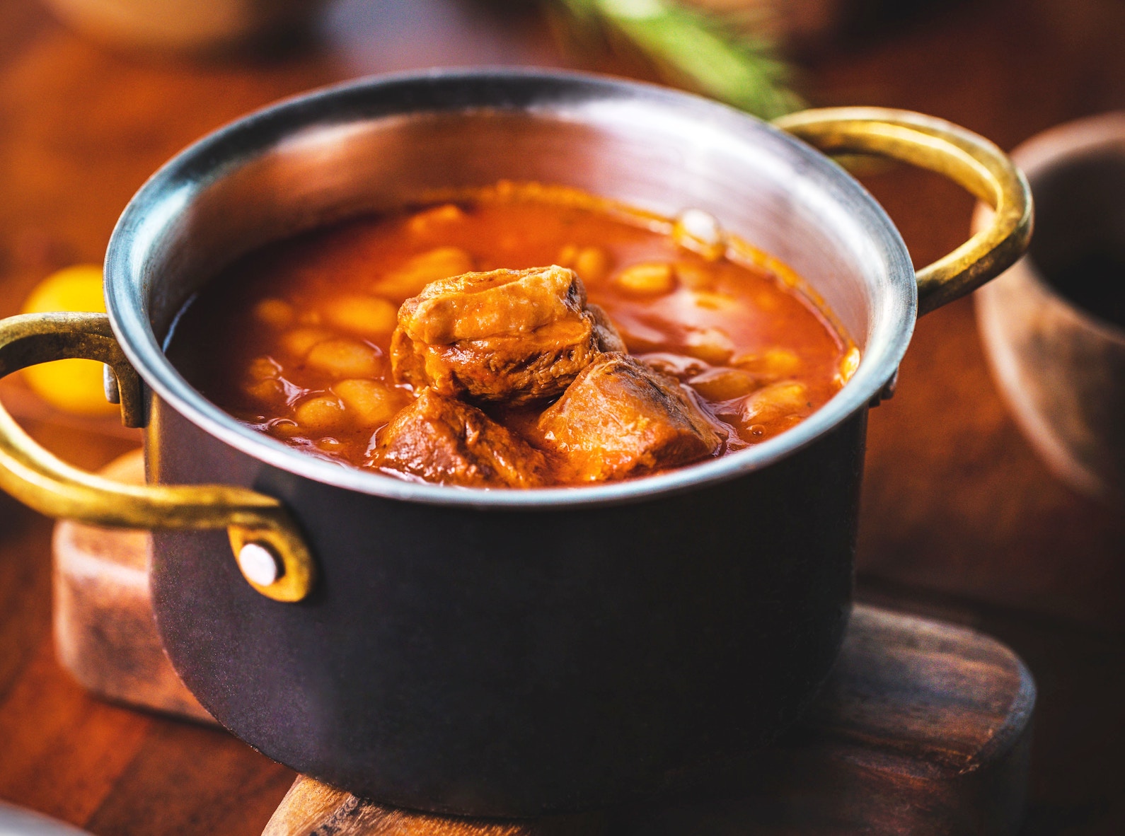 Schmoren im Backofen: Wie und bei welcher Temperatur schmort man ...